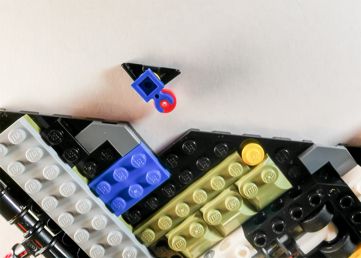 Review: LEGO 10283 CREATOR EXPERT NASA Space Shuttle Discovery ...