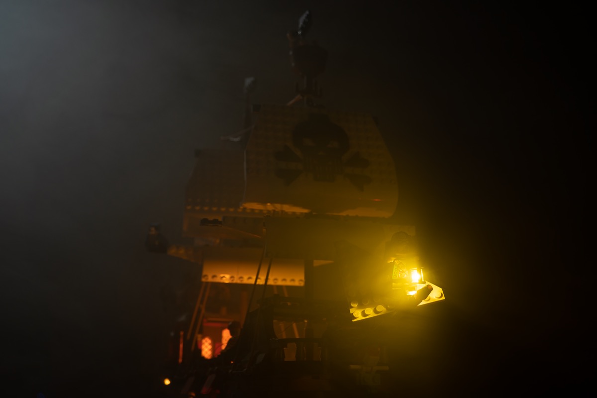 How to Use Fog, Mist and Haze to Improve your LEGO Pictures - BrickCentral