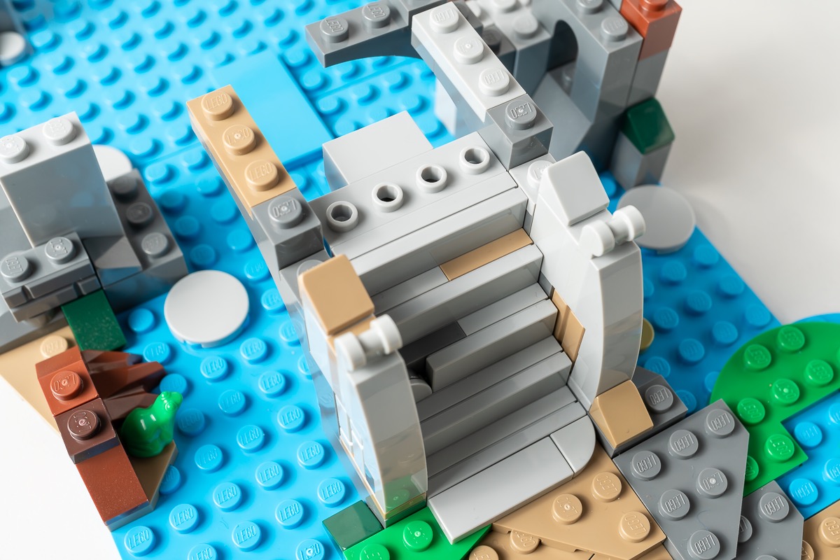 Review: LEGO BrickLink Castle in the Forest 910001 - BrickCentral