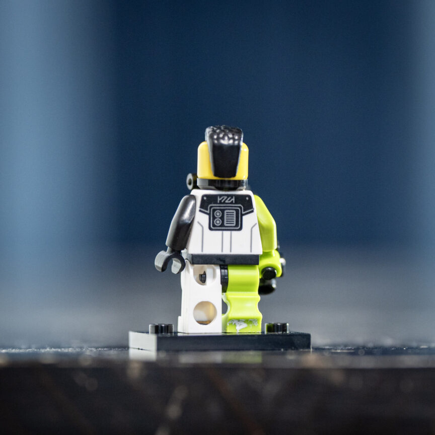 Review: LEGO® Minifigures Series 26 Space 71046 - BrickCentral