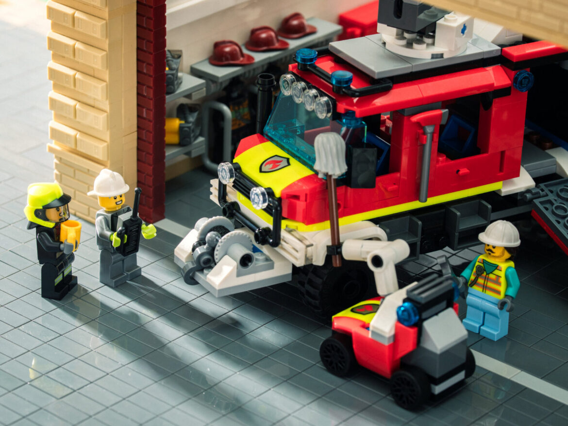 Collaborative Storytelling: An Egg-citing Firefighting Tale - BrickCentral